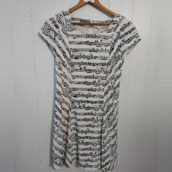 Maison Jules | Dresses | Musical Score Dress | Poshmark